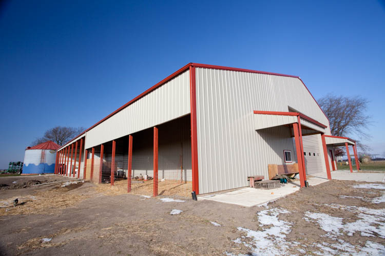 Multi Purpose Open Sided Building | Clinton, Illinois | FBi Buildings